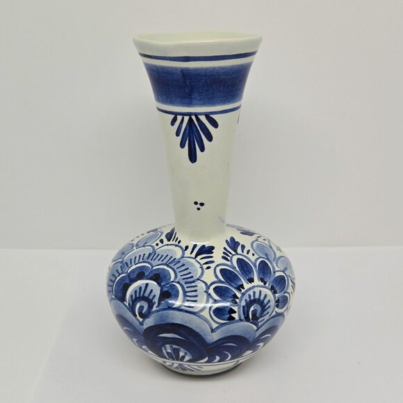 Delft | Accents | De Delftse Pauw Delft Blue Pottery Vase 75 Holland ...